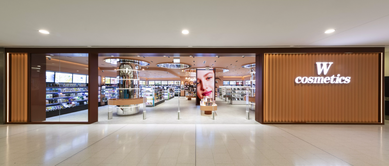 W Cosmetics – World Square | Eight Light