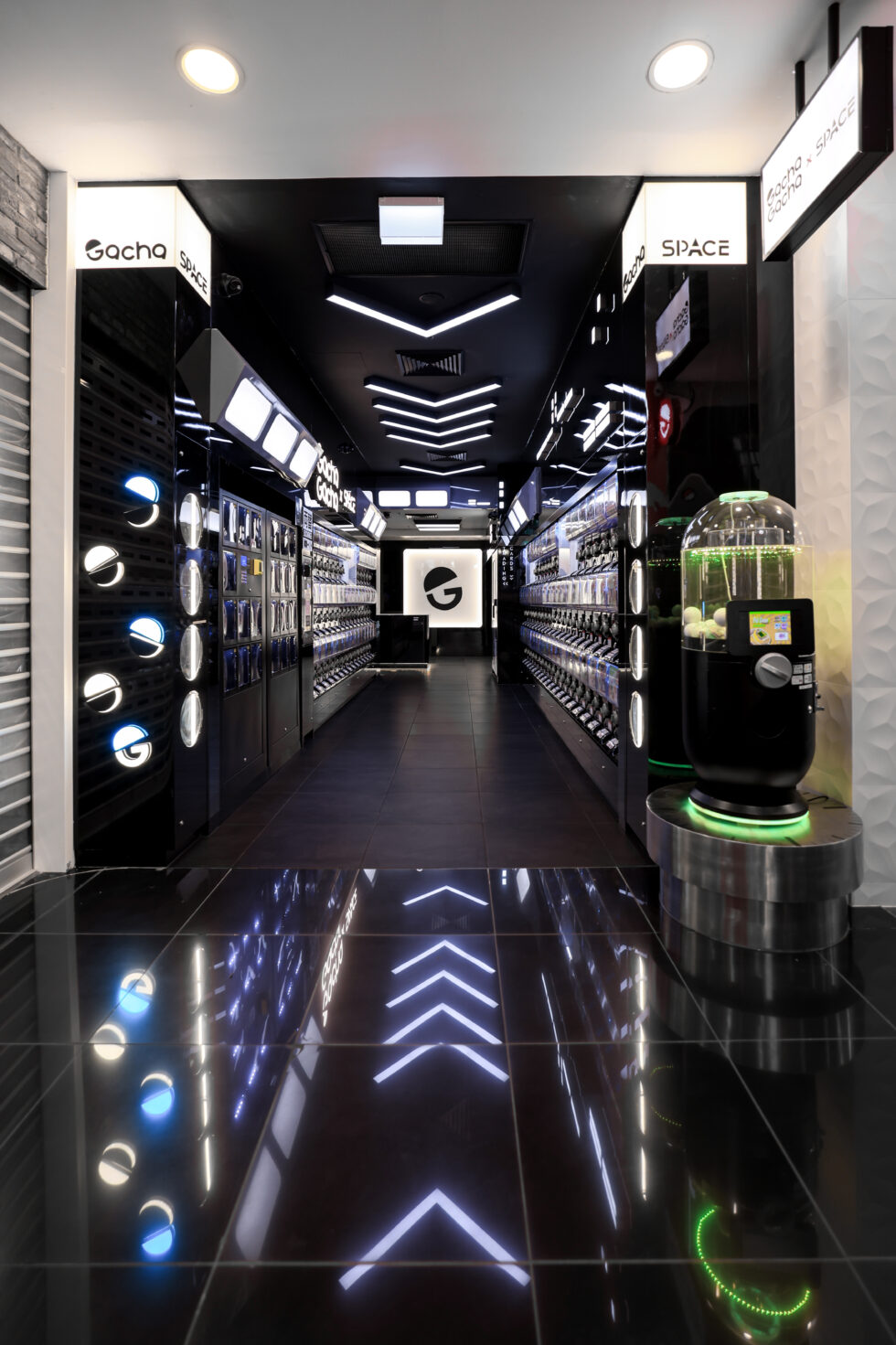 GACHA – George St Sydney NSW | Eight Light